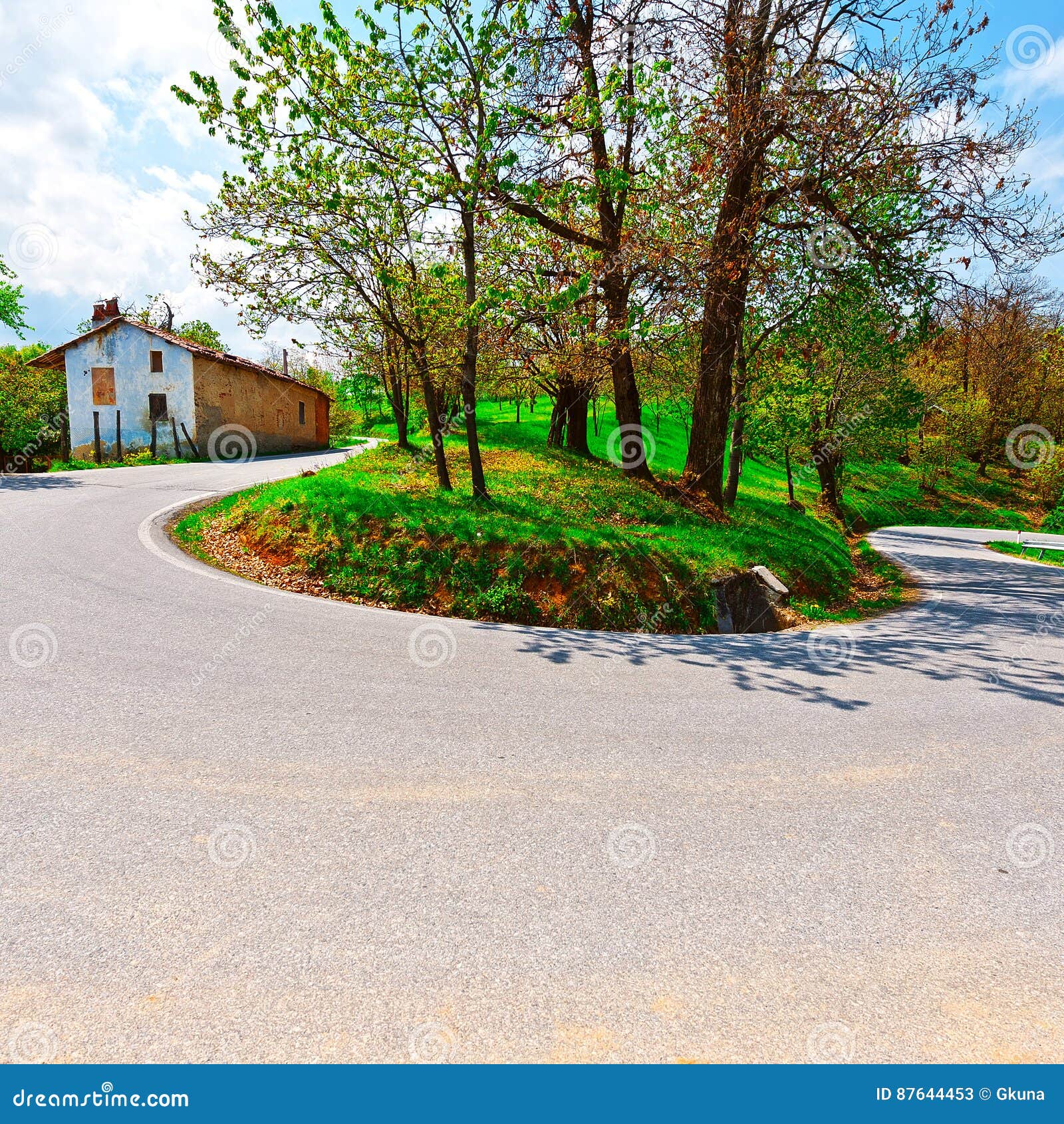 Abrupt Bend stock image. Image of house, ground, hill - 87644453