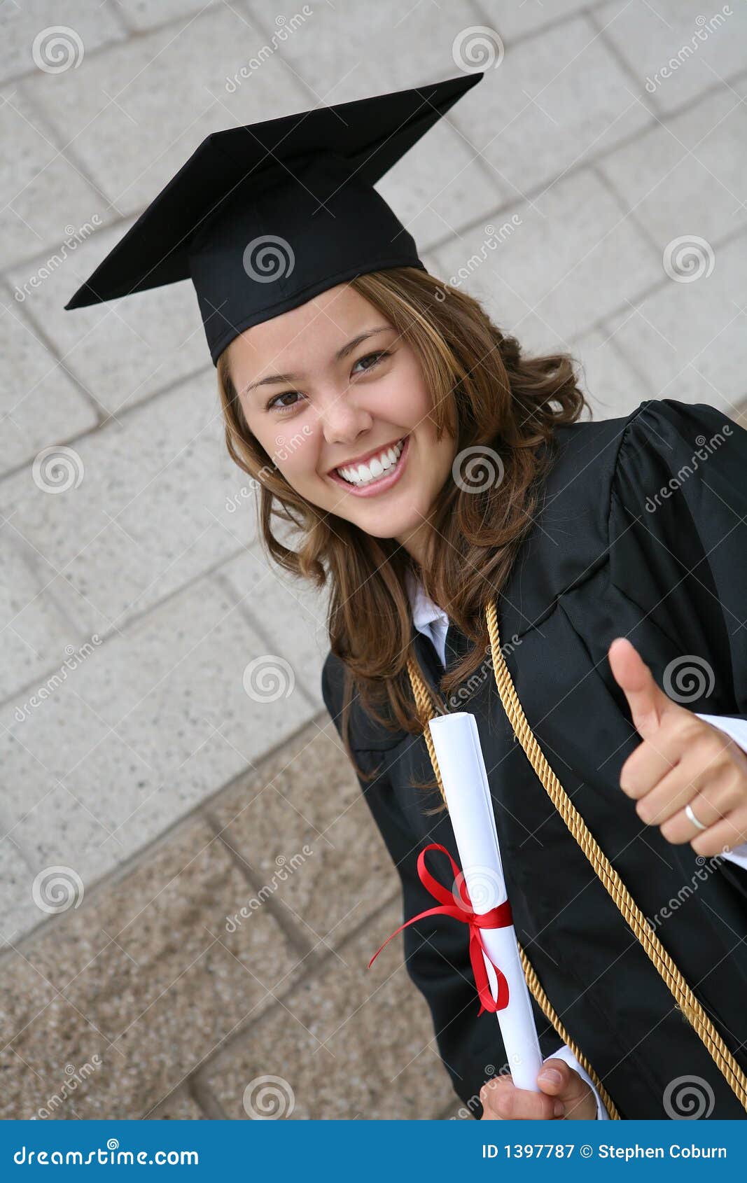 Absolvent stockbild. Bild von augen, anziehen, diplom - 1397787