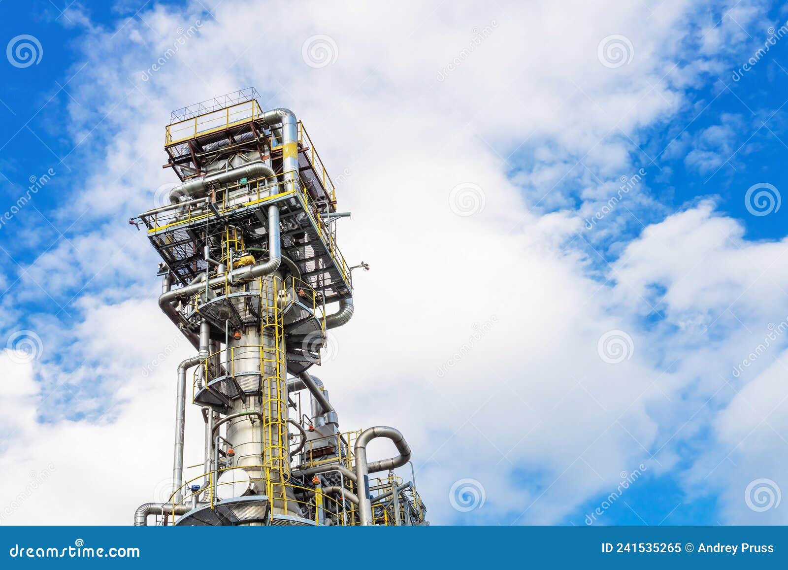 The Absorption Column of the Gas Processing Plant Stock Image - Image ...
