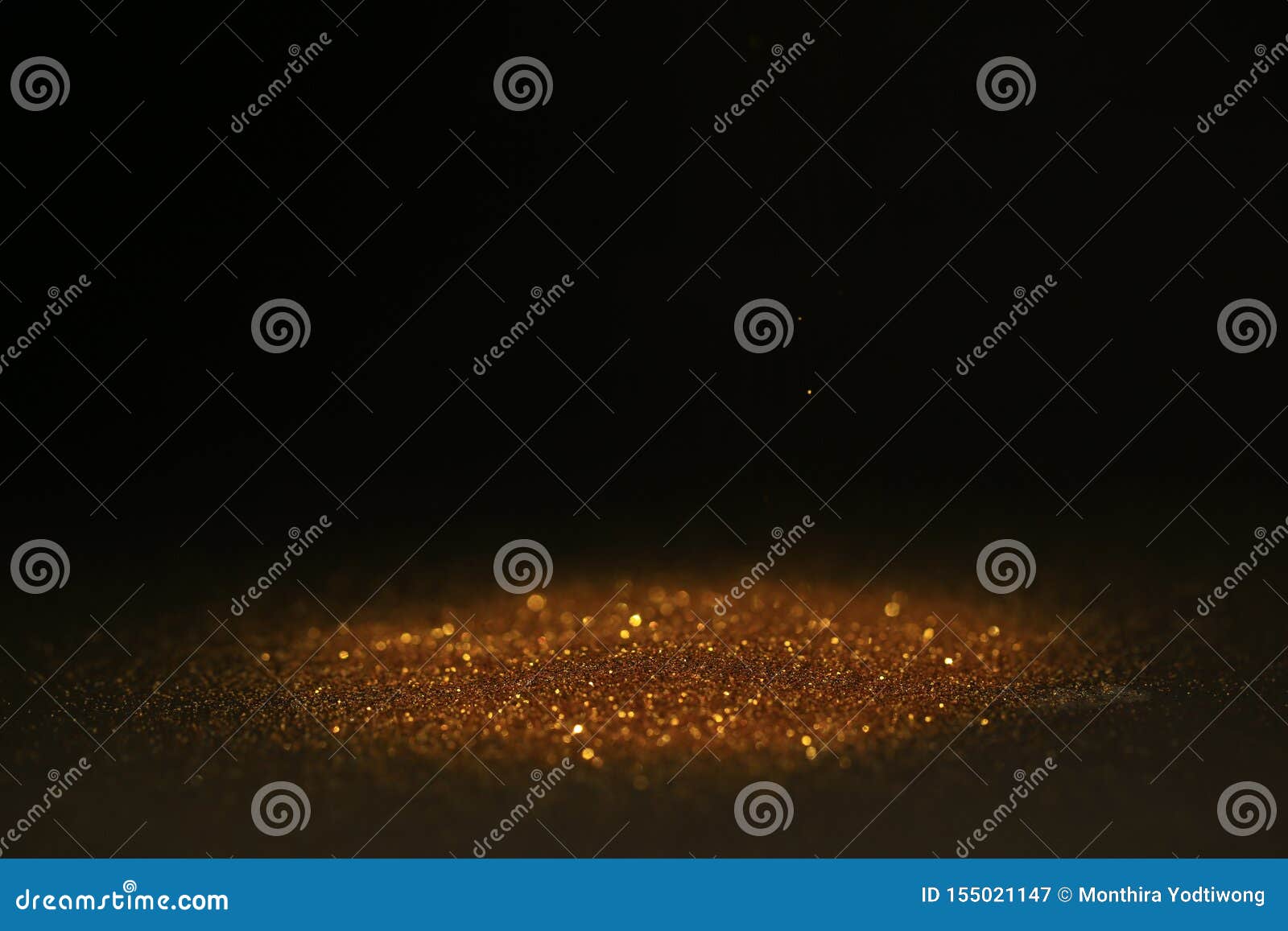 Abstract Background of Sprinkle Gold Dust with Glitter Lights on Black ...