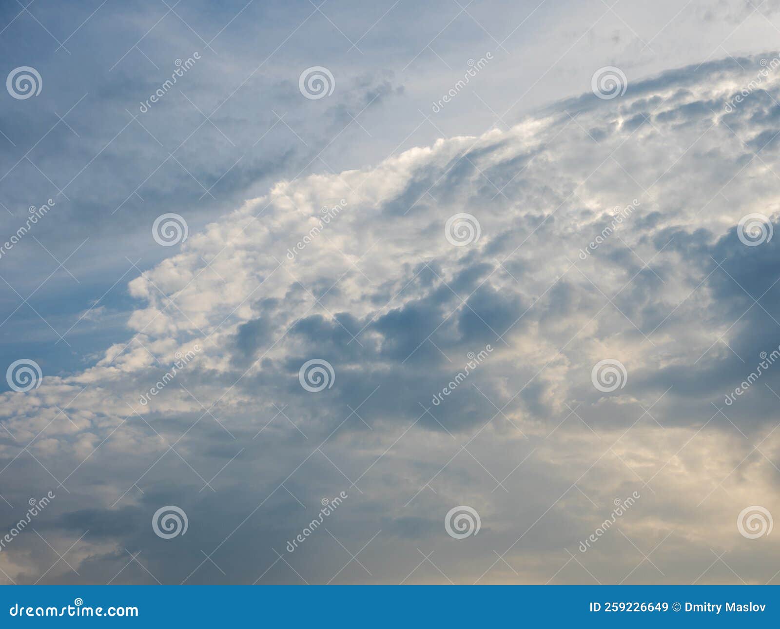 Abstract Blue Sky Background Stock Image - Image of sunlight, cumulus ...