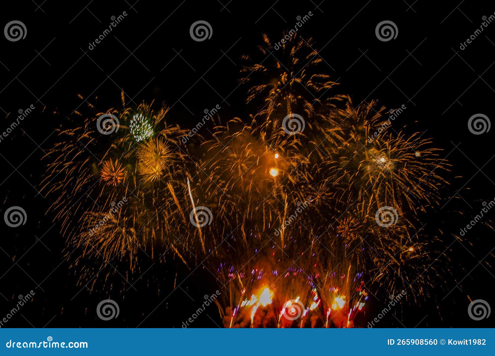 Abstract Blur Fireworks Light, Beautiful Colorful Fireworks Display on ...