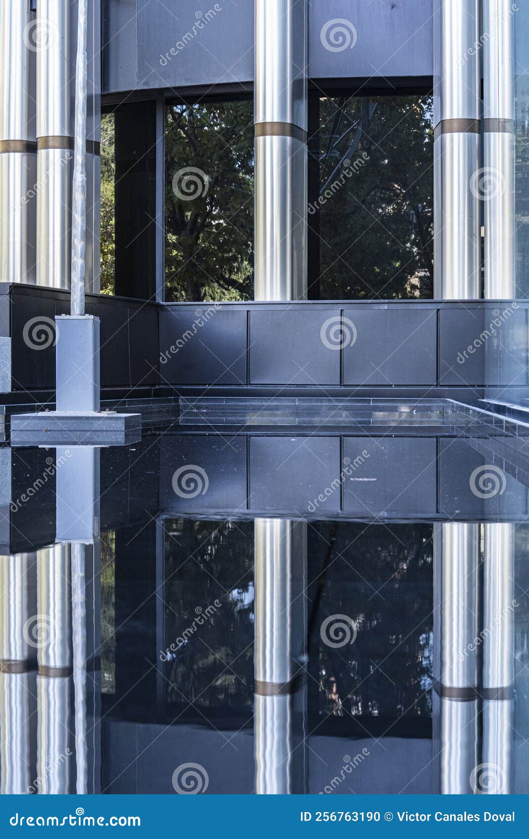 Abstract Close Up View of Office Building Facade with Water Reflection ...