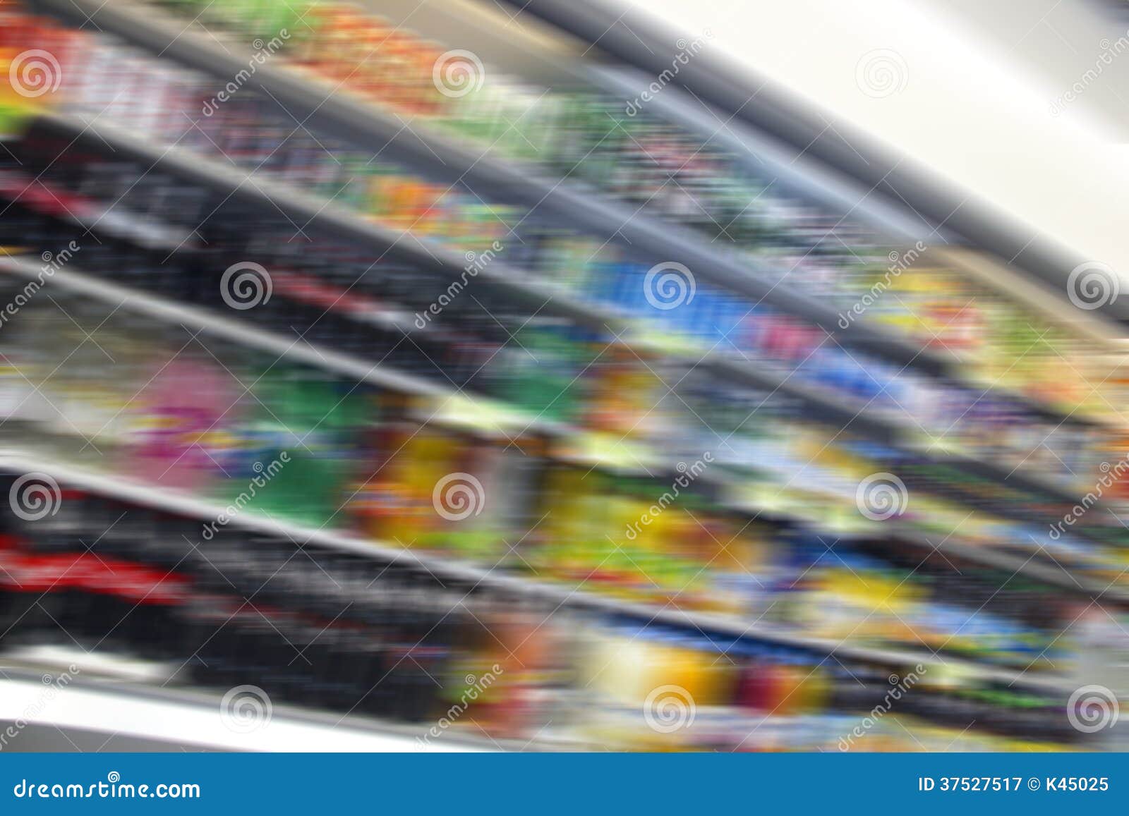Abstract Grocery Store Blur Stock Image - Image of food, fright: 37527517