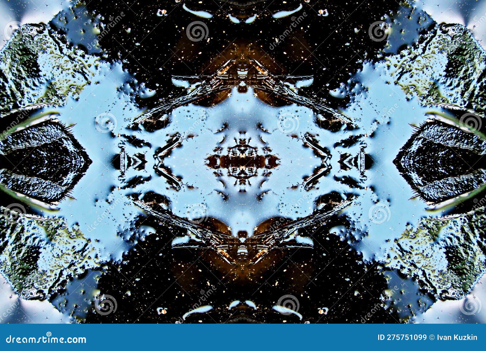 Abstract Ice Pattern and Drawing Appearing on the Surface of the Water ...