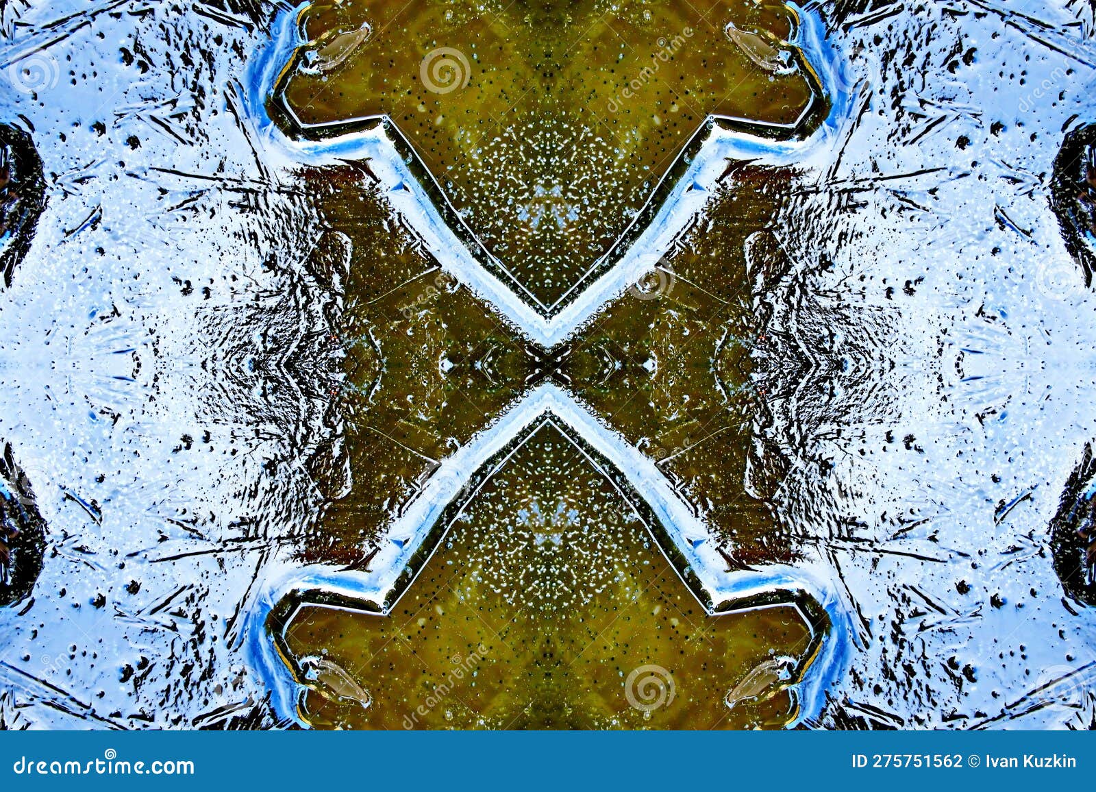 Abstract Ice Pattern and Drawing Appearing on the Surface of the Water ...