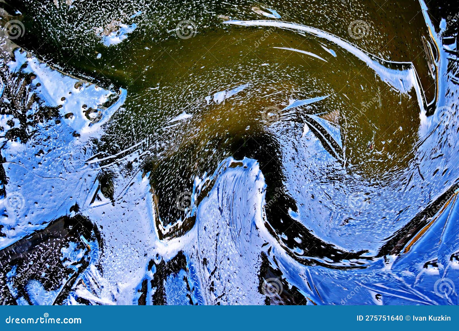 Abstract Ice Pattern and Drawing Appearing on the Surface of the Water ...