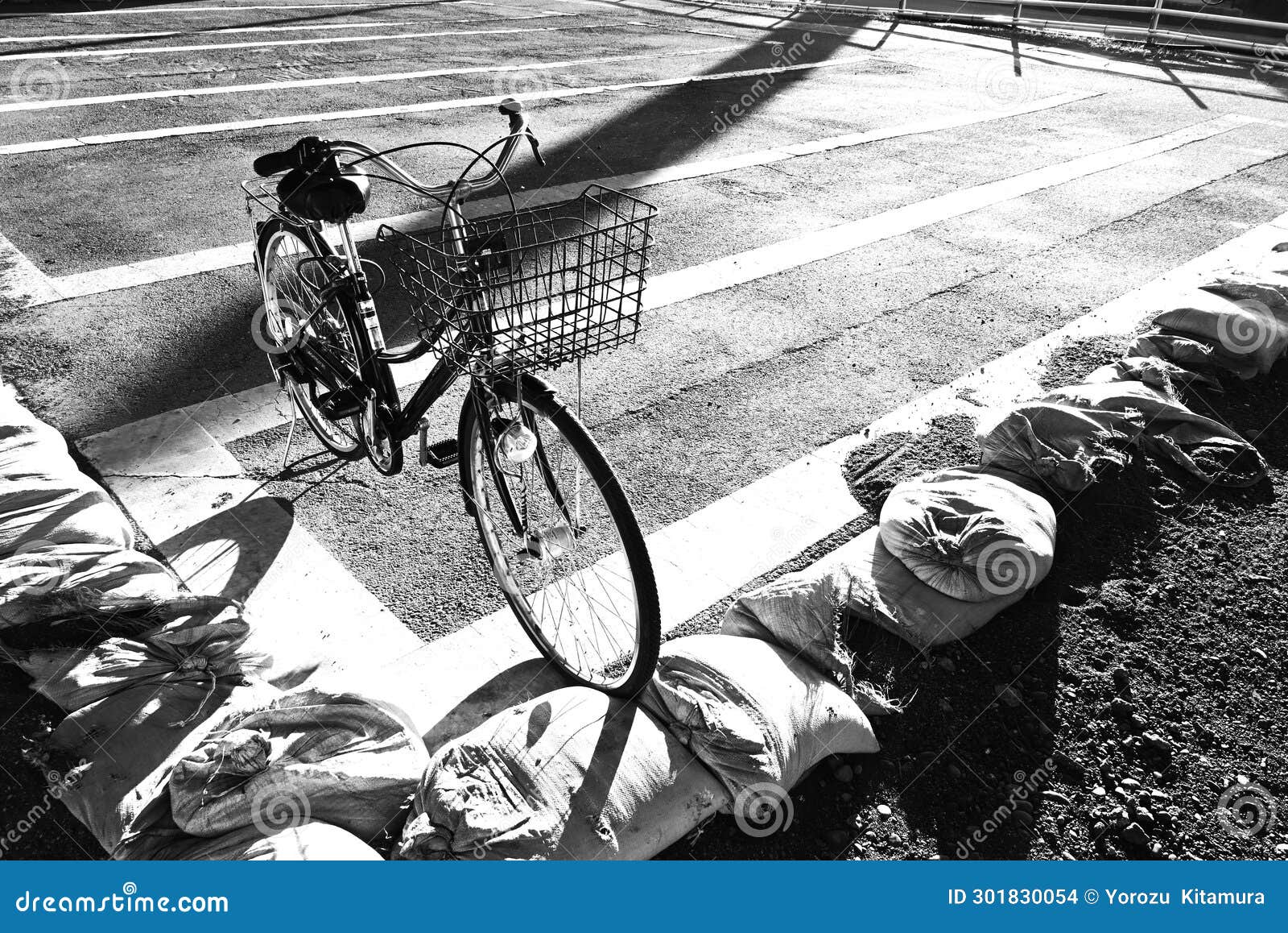 Abstract Landscape Photography, Extraordinary Space within the Everyday ...