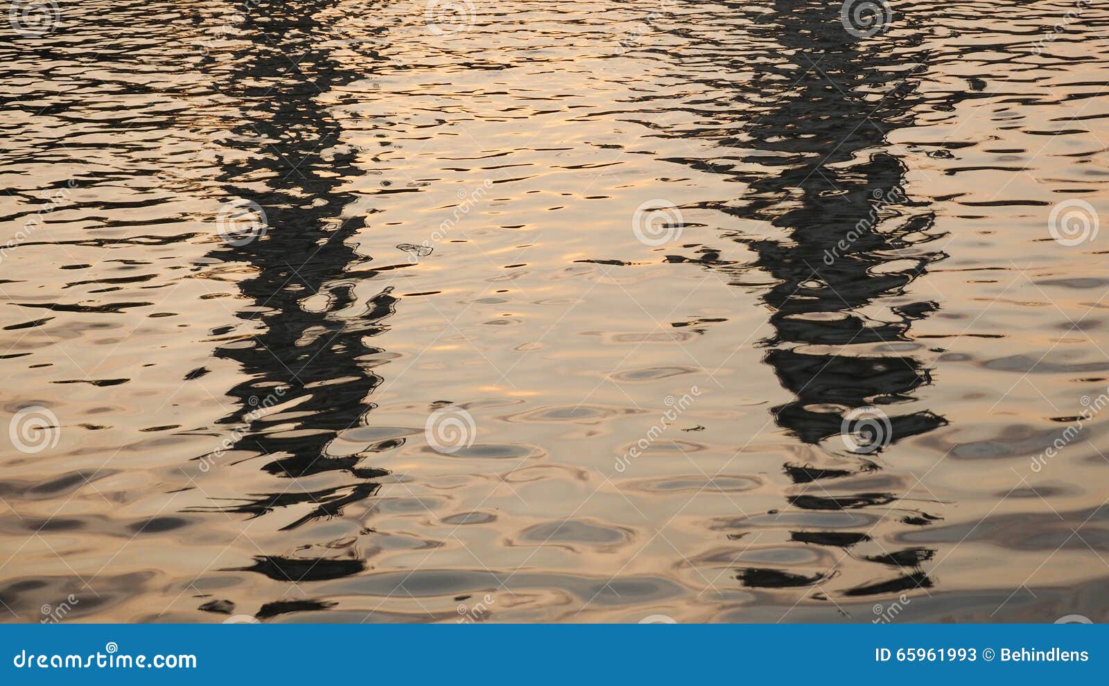 Abstract Mirror Surface Water Stock Image - Image of environment, cool ...