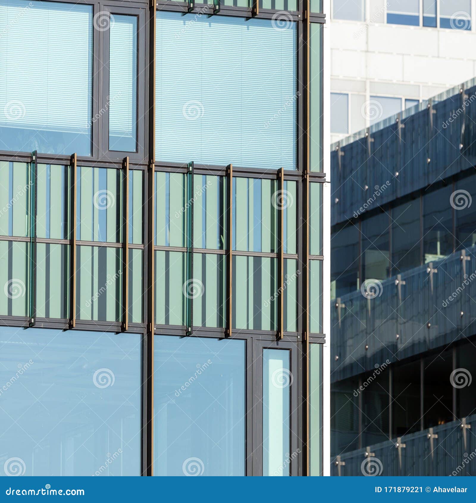 Abstract Patterns and Reflections in Windows of Modern Office Buildings ...