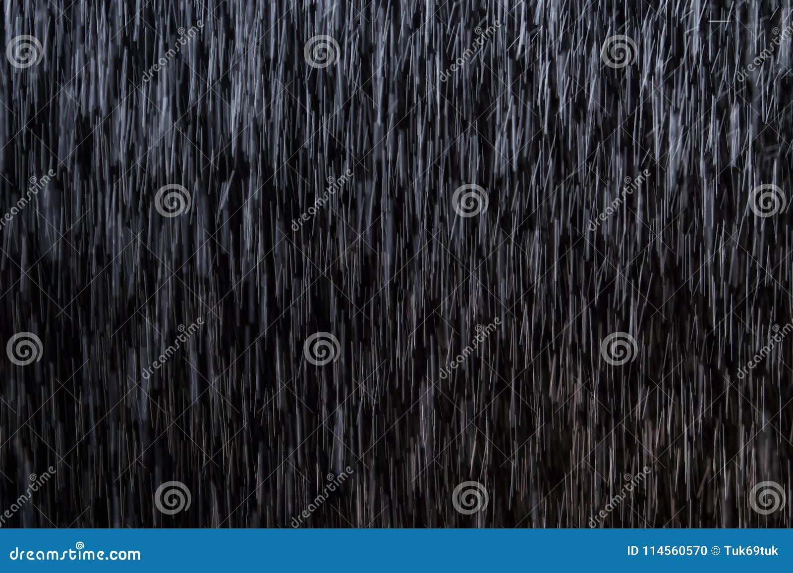 Abstract Rain Texture Background. Background Rain in Night Light Stock ...