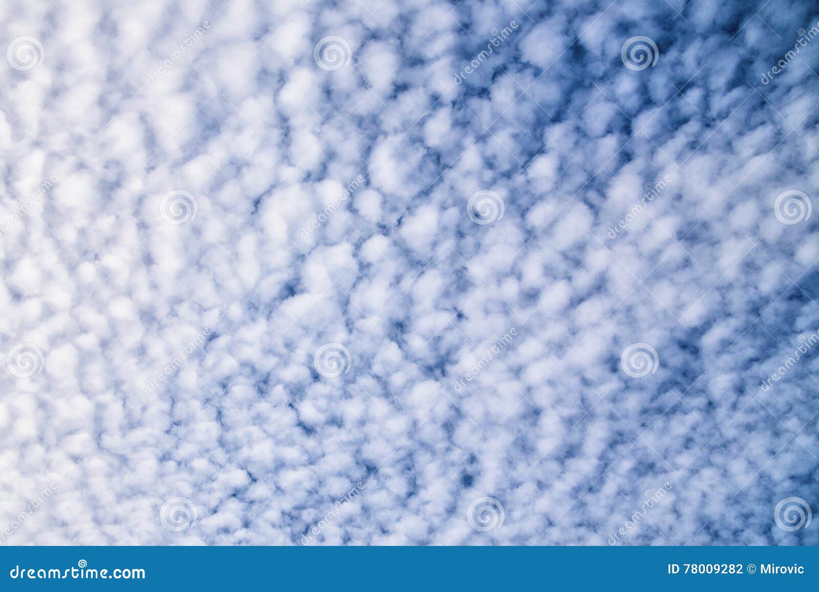 Abstract Rounded Clouds Texture Stock Photo - Image of white ...