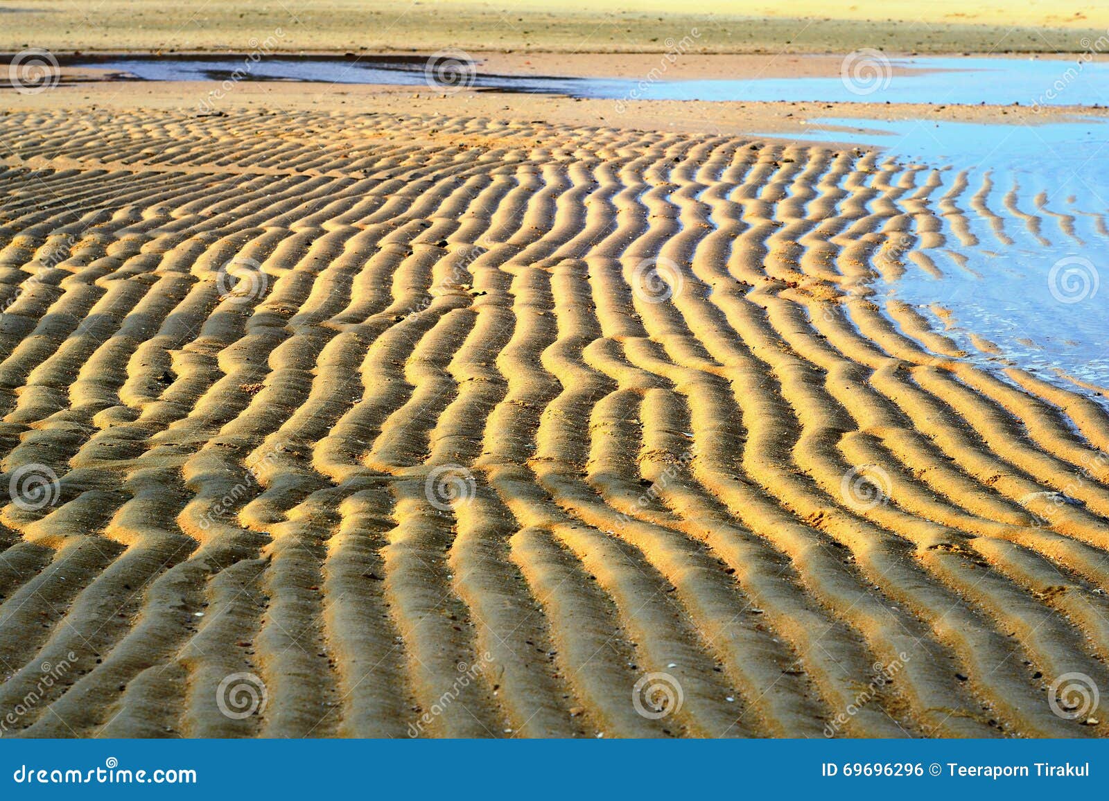 Abstract Sand Cloud. Golden Colored Sand Splash Agianst Dark Background ...