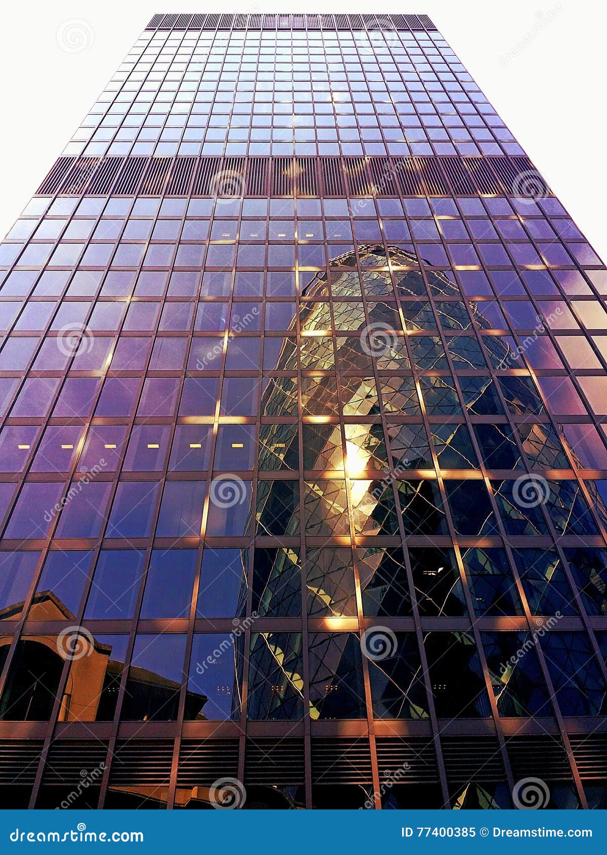 Abstract Skyscraper Mirror London Editorial Image - Image of mirror ...