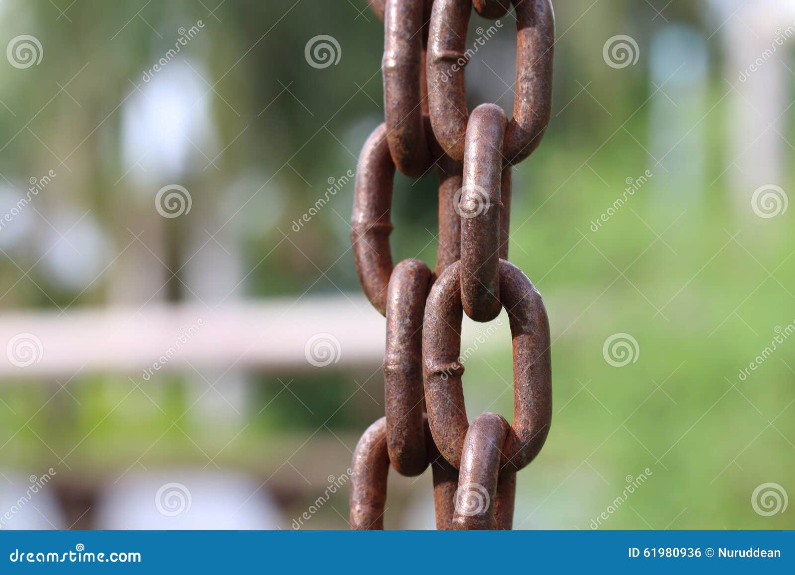 Abstract Vertical Chain Strength. Stock Photo - Image of concept, hard ...