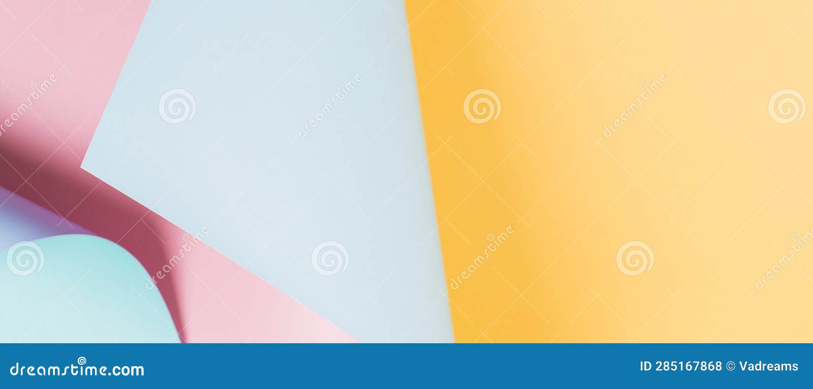 Geometric Curved Walk Stock Photo | CartoonDealer.com #11200092