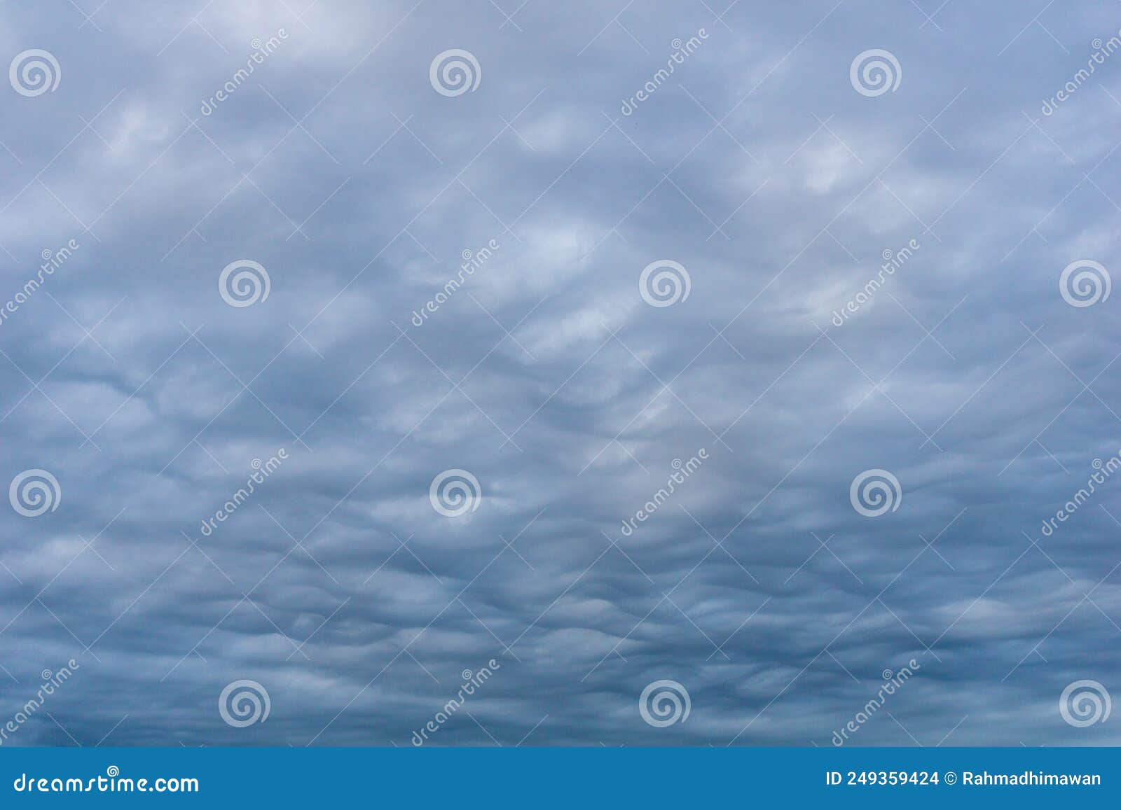 Abstract White Wavy Sky Background Stock Photo - Image of green, field ...