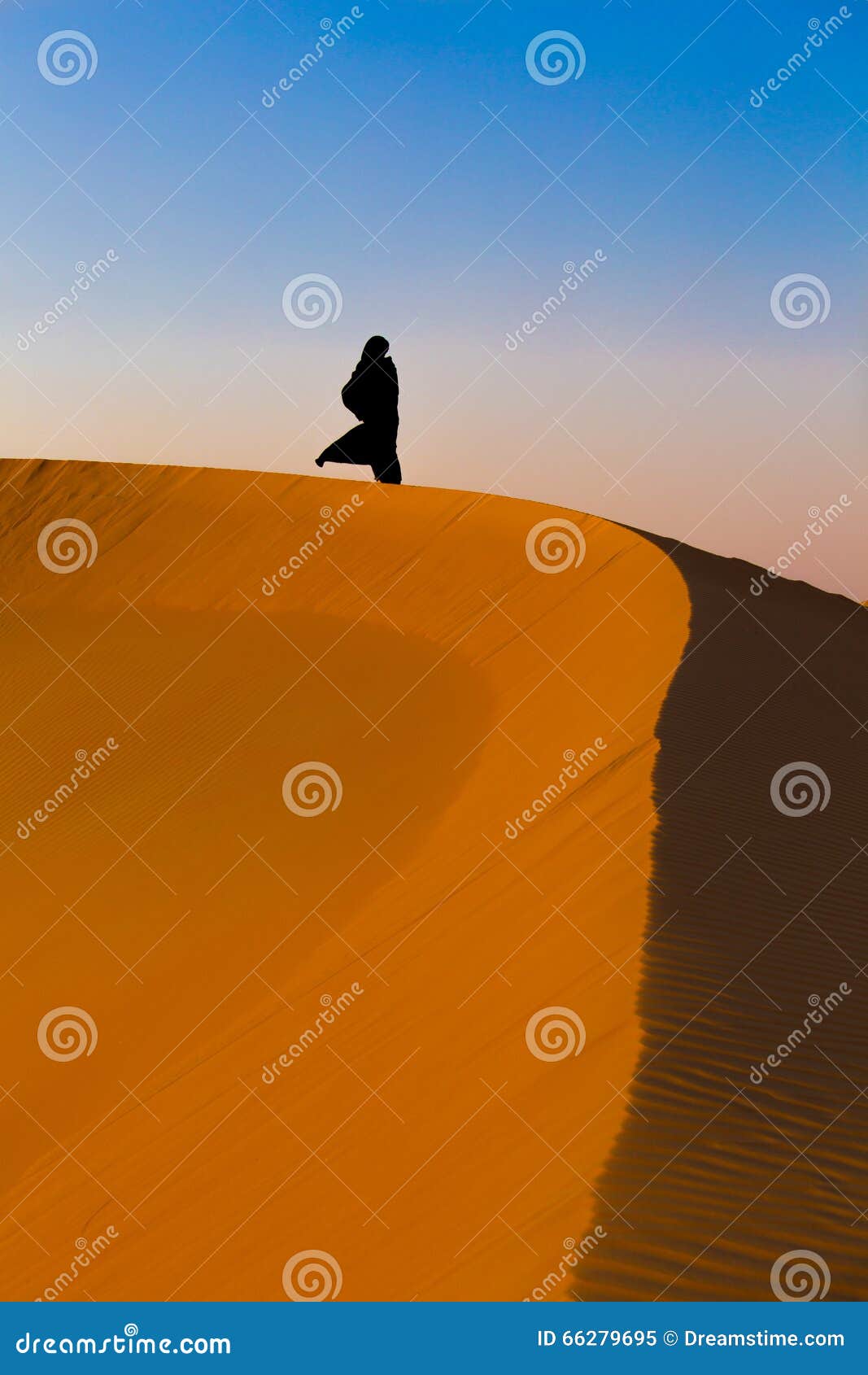 Abu Dhabi - Emirate Woman in Desert Stock Image - Image of arab ...