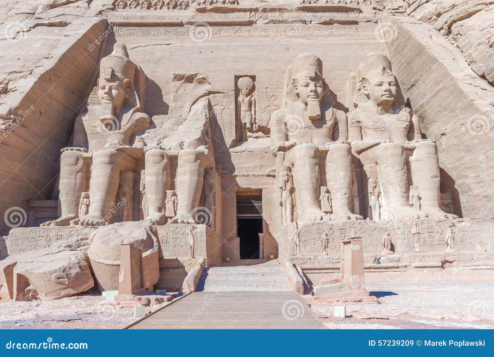Abu Simbel Temple Van Koning Ramses II Stock Afbeelding - Image of ...