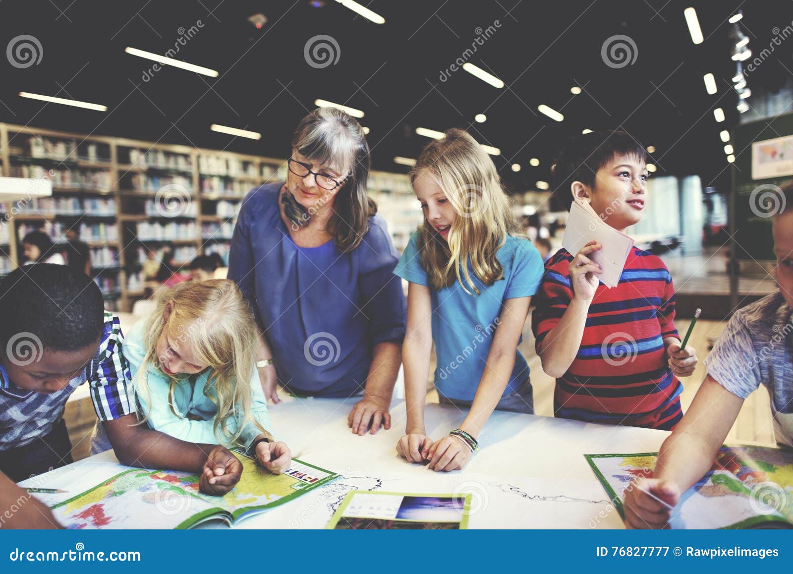 Childern Study Classroom Stock Photos - Free & Royalty-Free Stock ...