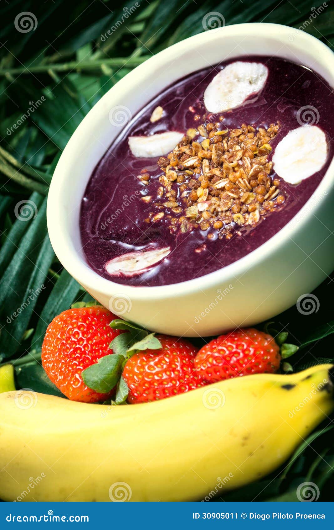Acai in the pot stock image. Image of kiwi, antioxidant - 30905011