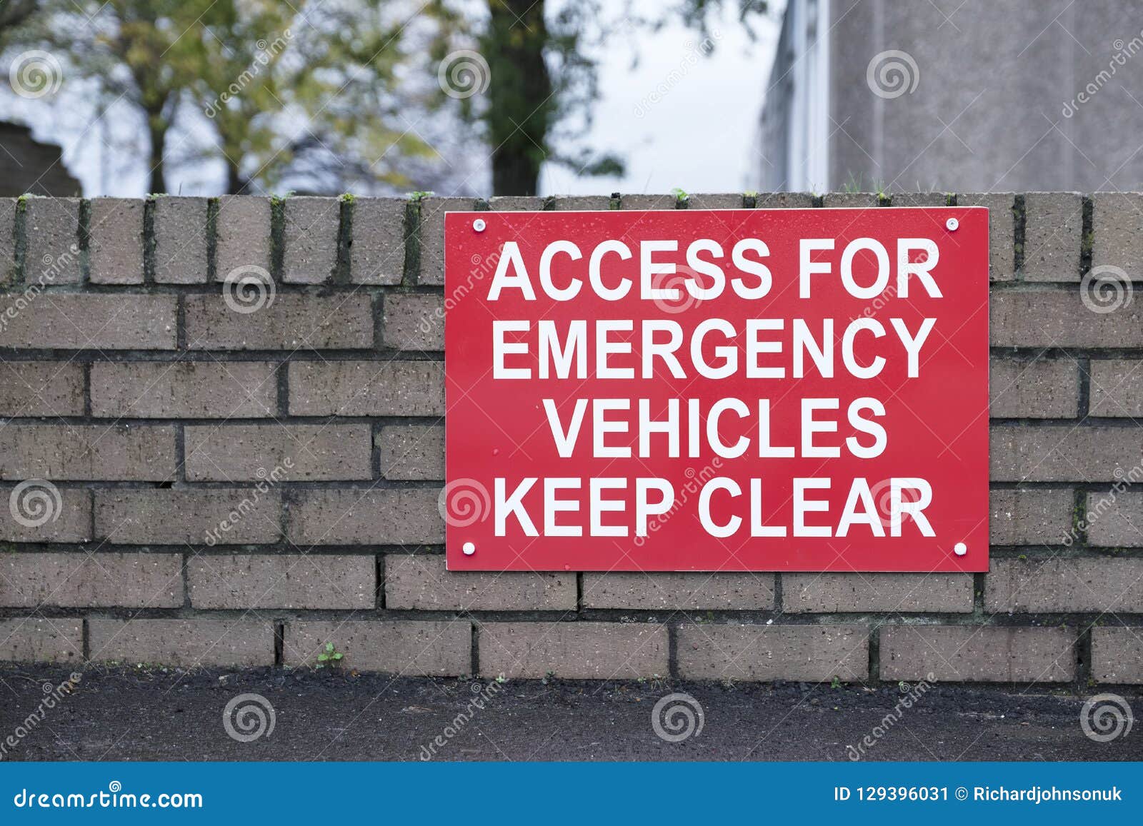 Access for Emergency Ambulance Vehicles only Sign Stock Image - Image ...