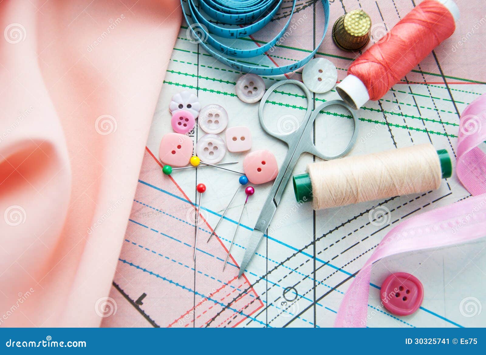 Accessory of the tailor stock image. Image of pink, patterns - 30325741