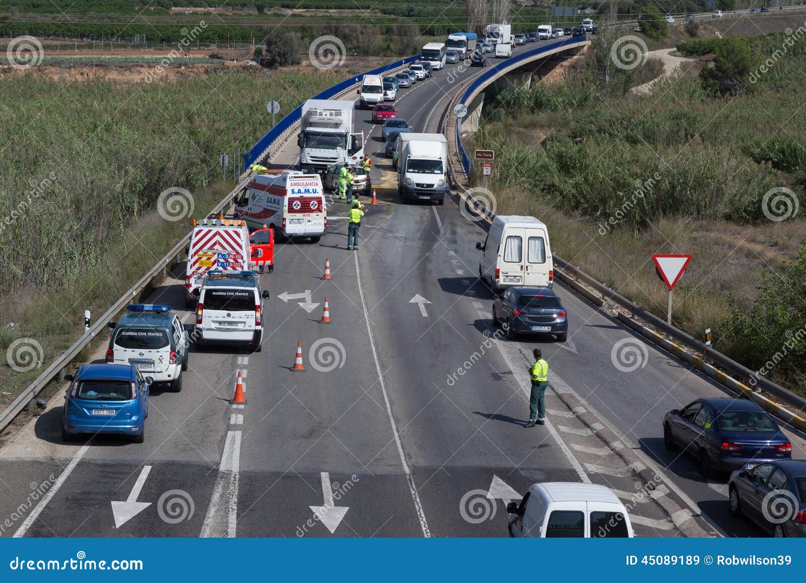 Accident de la circulation image stock éditorial. Image du accident ...