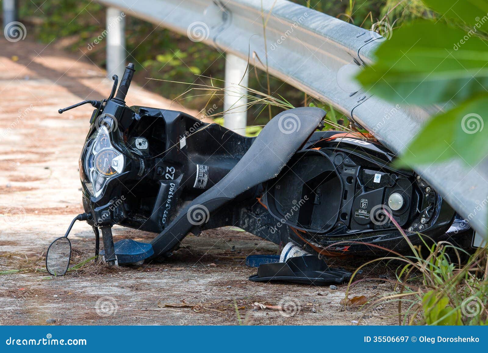 Accident de moto photographie éditorial. Image du moto - 35506697