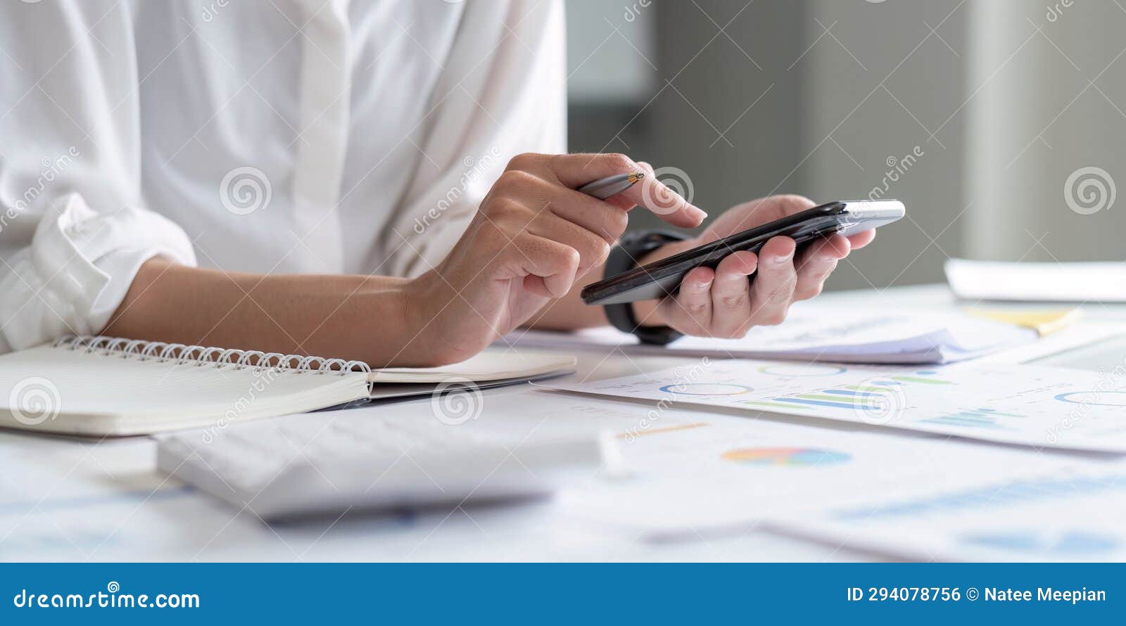 Accountant Using Mobile Phone at Office, Analyzing Business Document ...