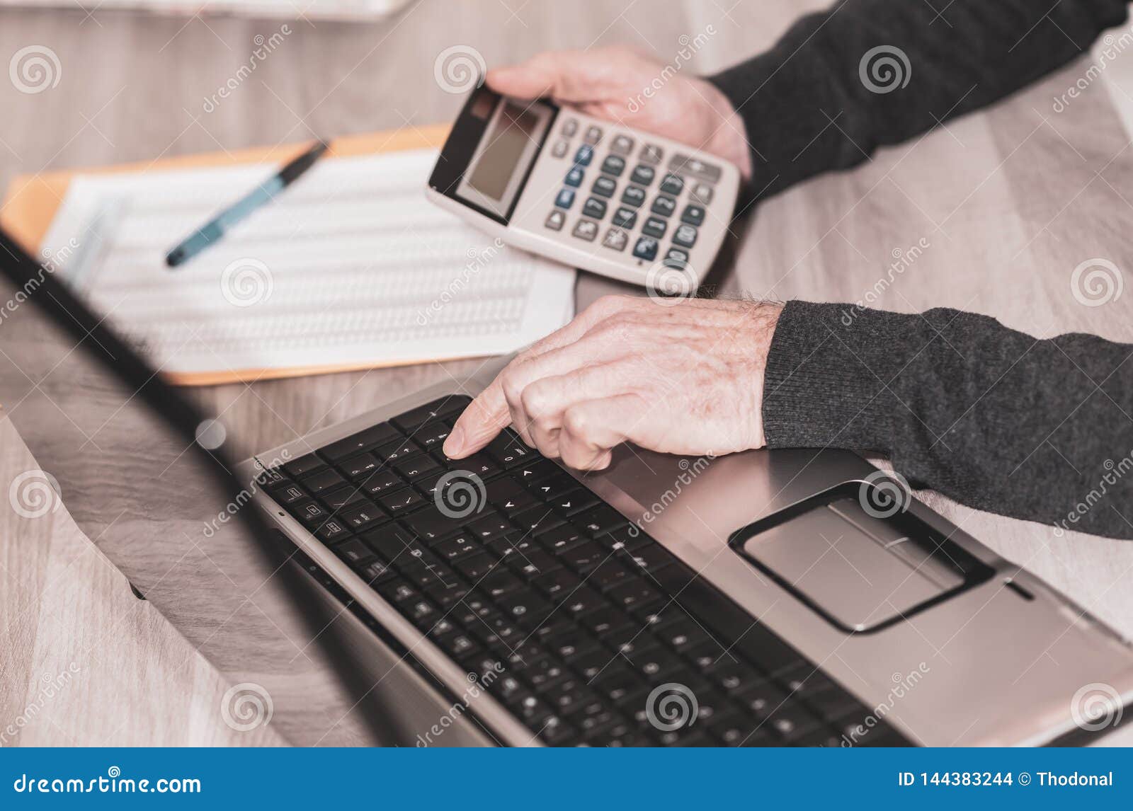 Accountant Working on Laptop Stock Photo - Image of businessman ...