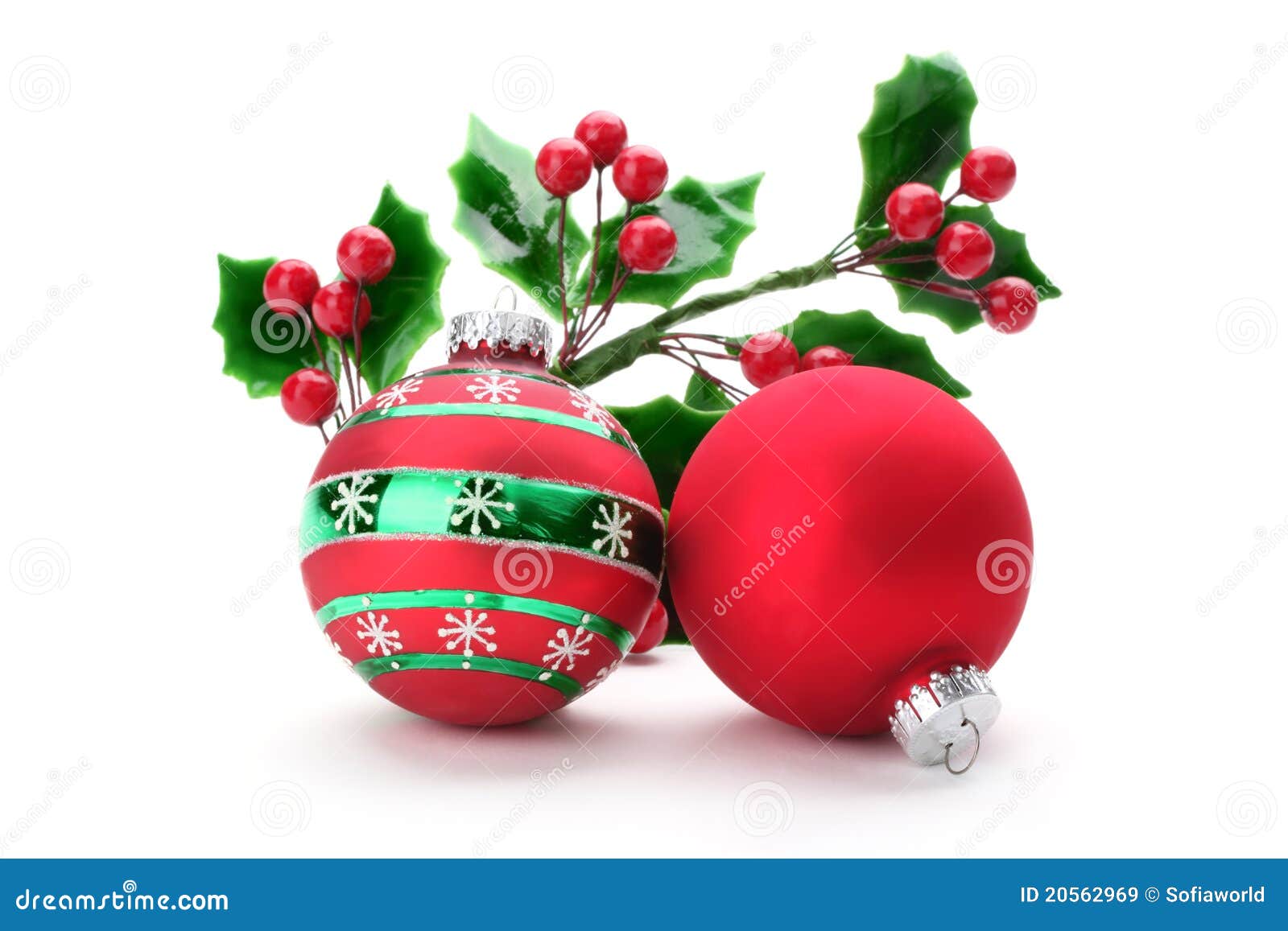 Acebo De La Navidad Con Las Bolas Imagen de archivo - Imagen de ...