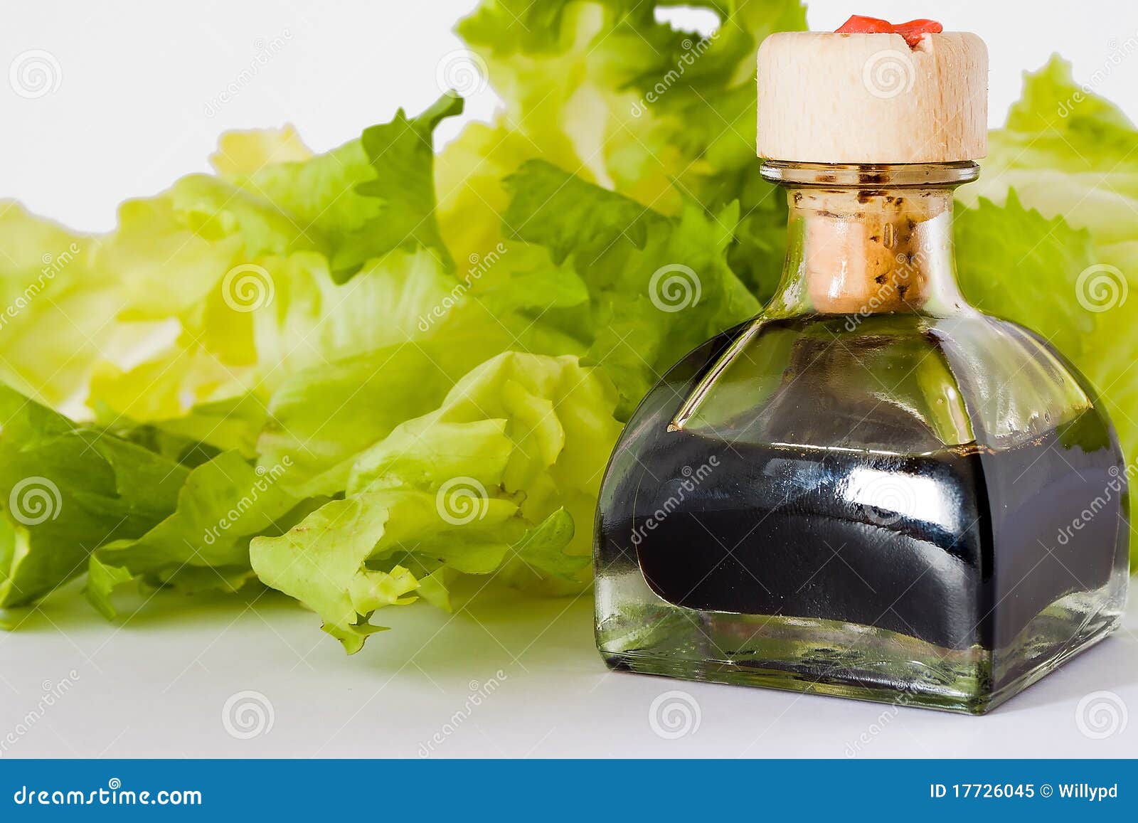 Aceto balsamico immagine stock. Immagine di basso, ingrediente - 17726045