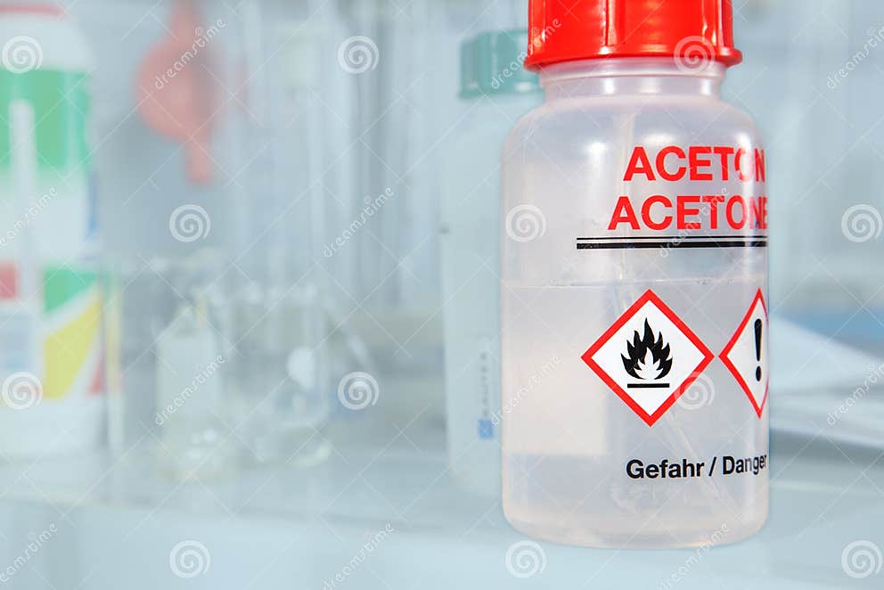 Aceton-Flasche stockbild. Bild von medikation, biotechnologie - 36543999
