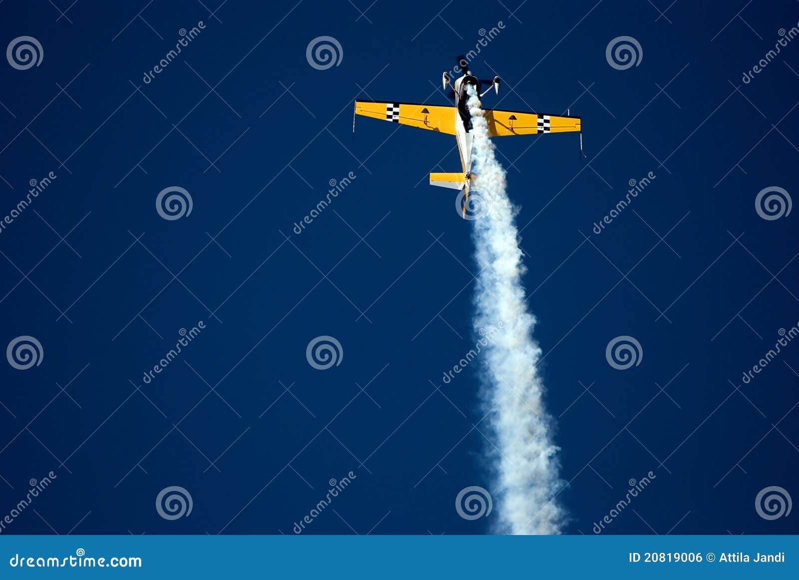 Acrobatic Flight, Budapest, Hungary Editorial Photo - Image of blue ...
