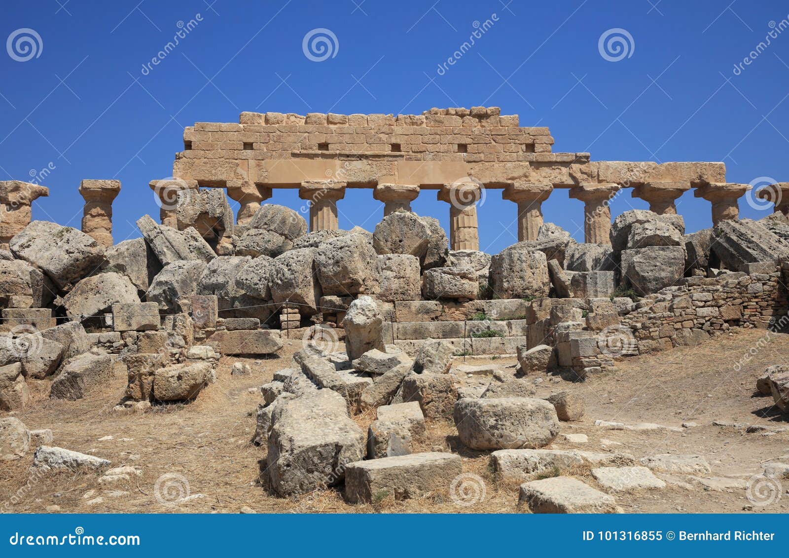 The Acropolis at Selinuntely Stock Image - Image of italian, landmark ...