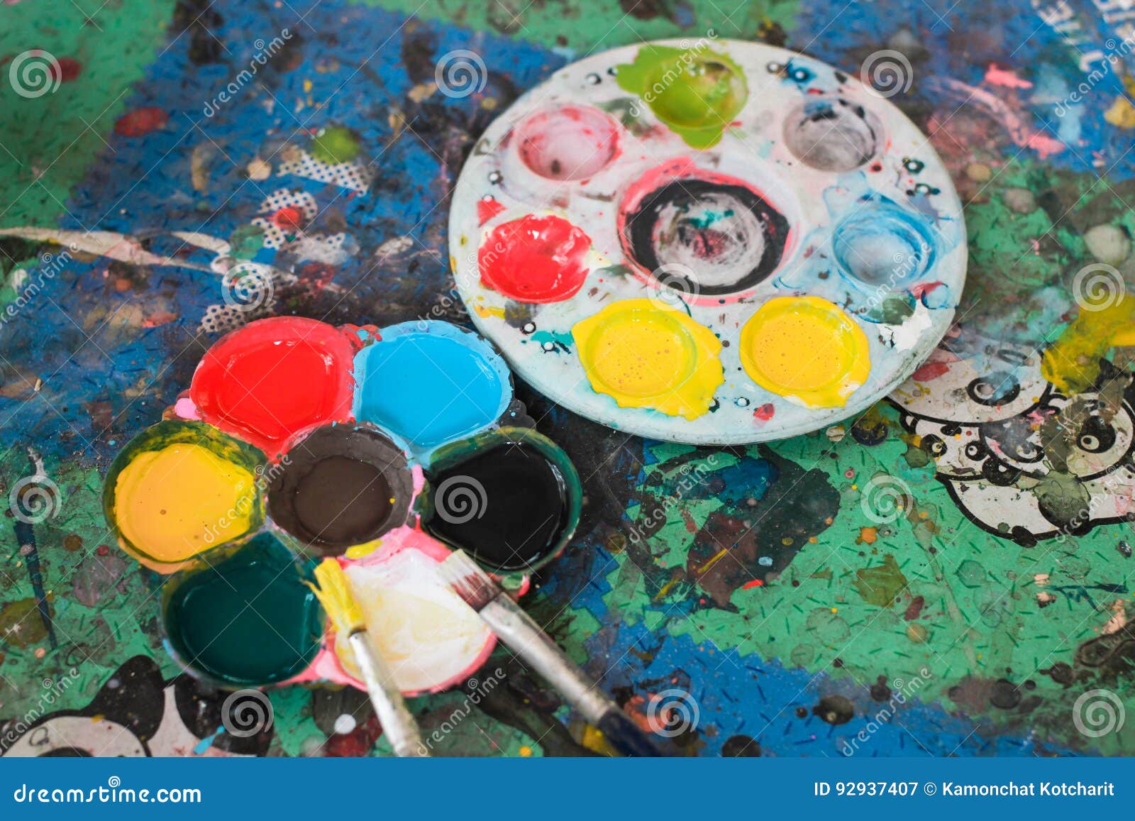 Acrylic color in palette. stock image. Image of drawing - 92937407