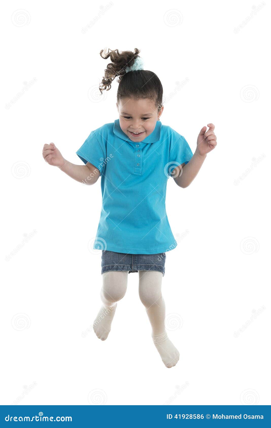 Actief Blij Meisje Die Met Vreugde Springen Stock Foto - Image of ...