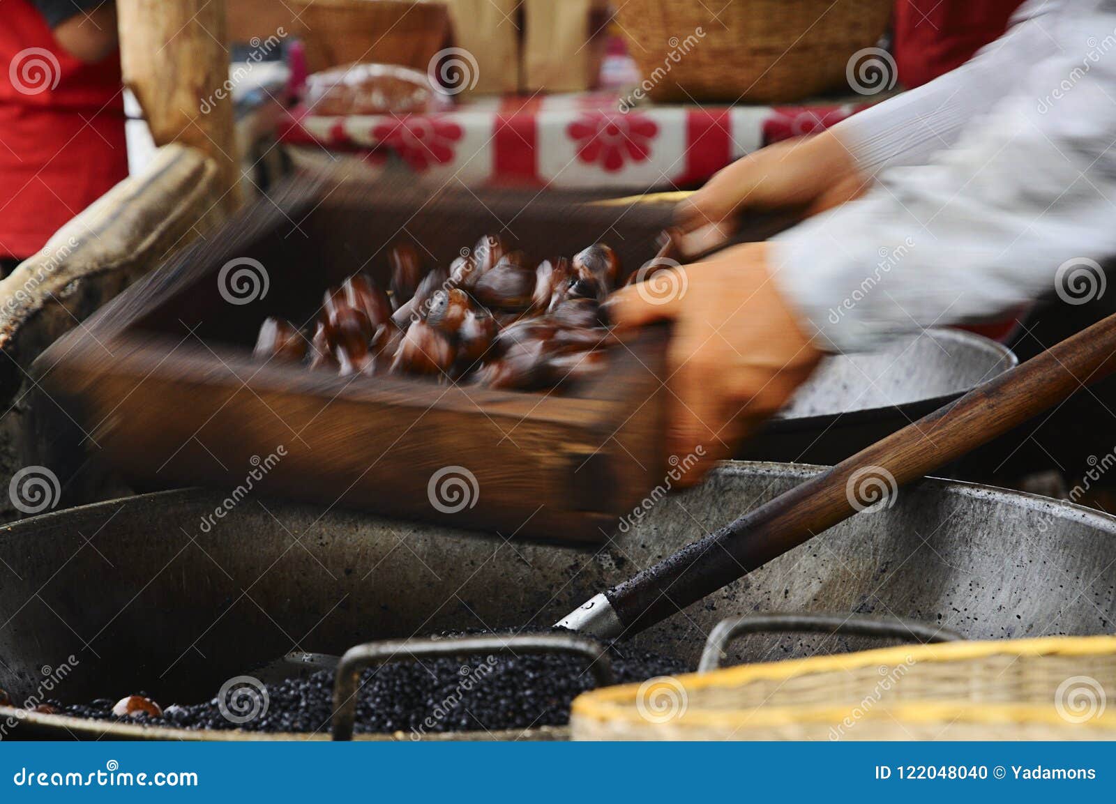 Action Chestnut Roasting in a Pan. Stock Photo - Image of diet, hand ...