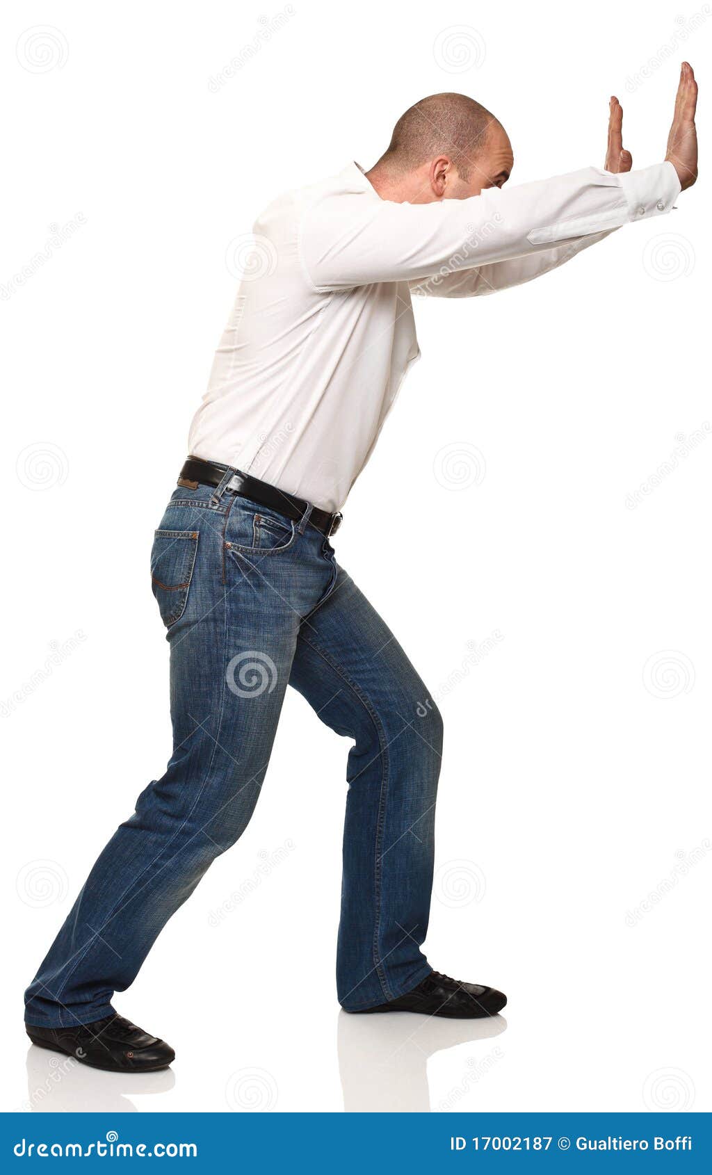 Actitud Del Empuje Del Hombre Imagen de archivo - Imagen de blanco ...