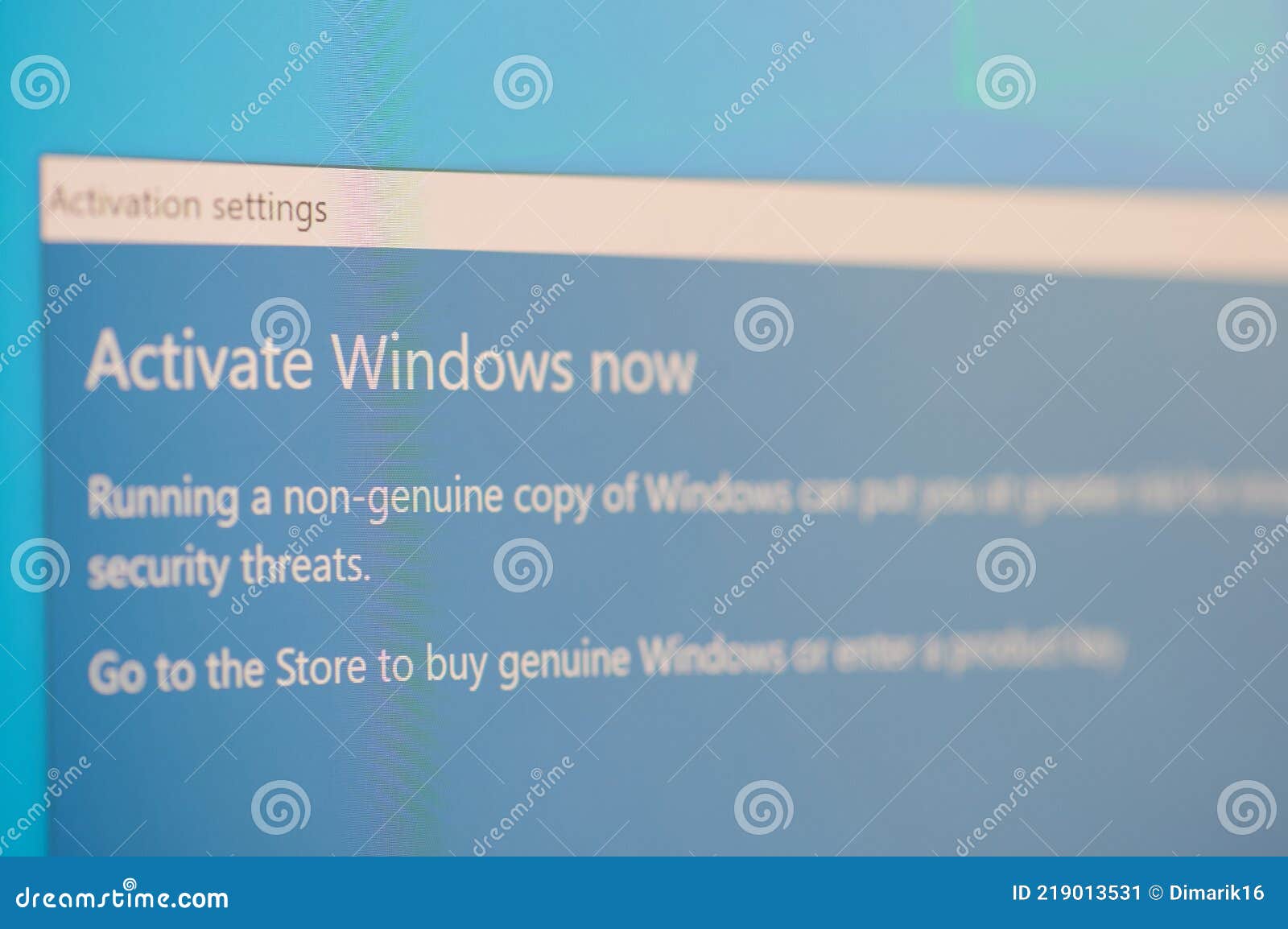 Activate Windows Now Message Editorial Photo - Image of blue, insider ...