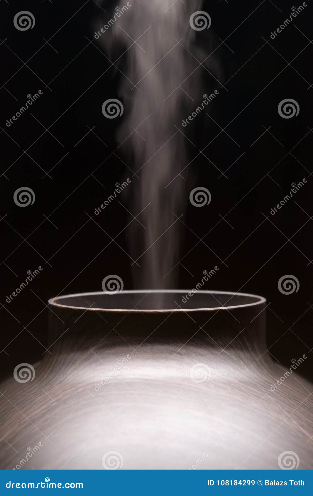 Active Natural Essential Oil Diffuser Stock Image - Image of humidifier ...