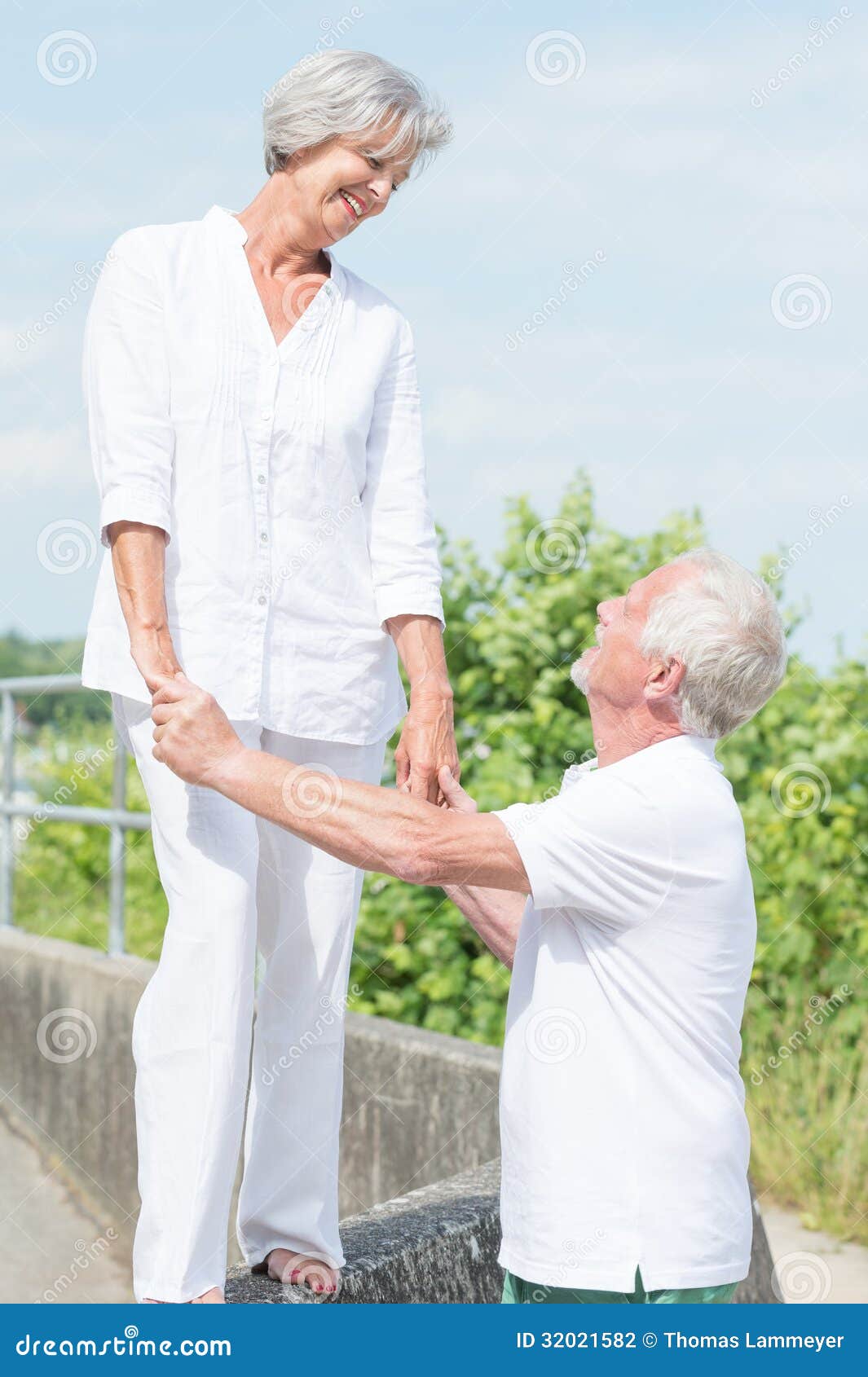 Active senior couple stock photo. Image of balance, outdoors - 32021582