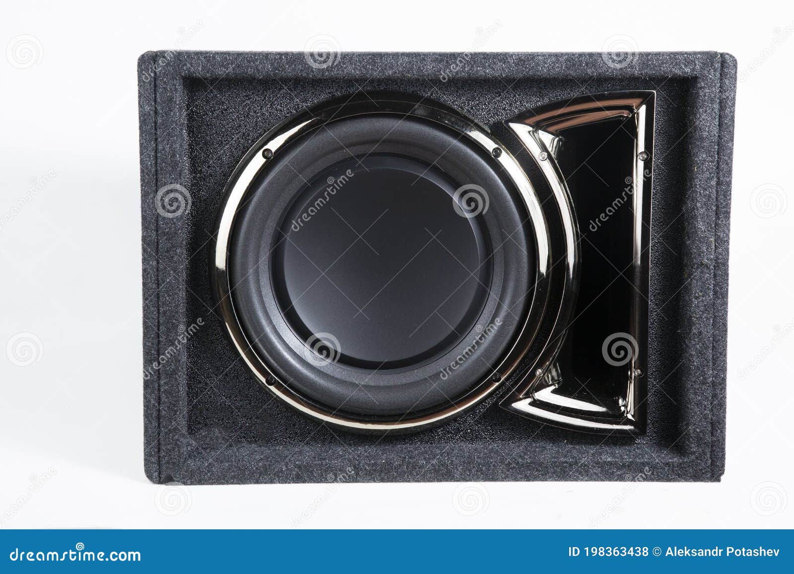 Active Subwoofer with Built-in Amplifier for Installation in the Car ...