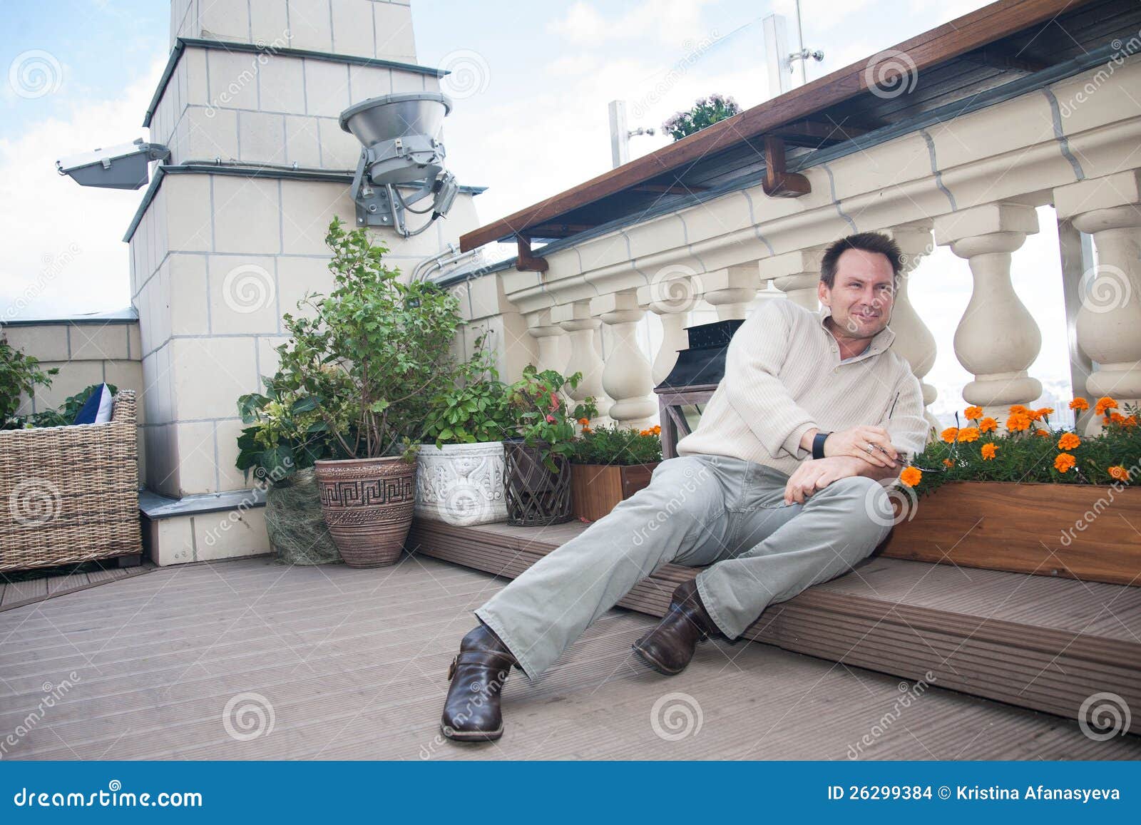 Actor Christian Slater. editorial stock image. Image of alone - 26299384