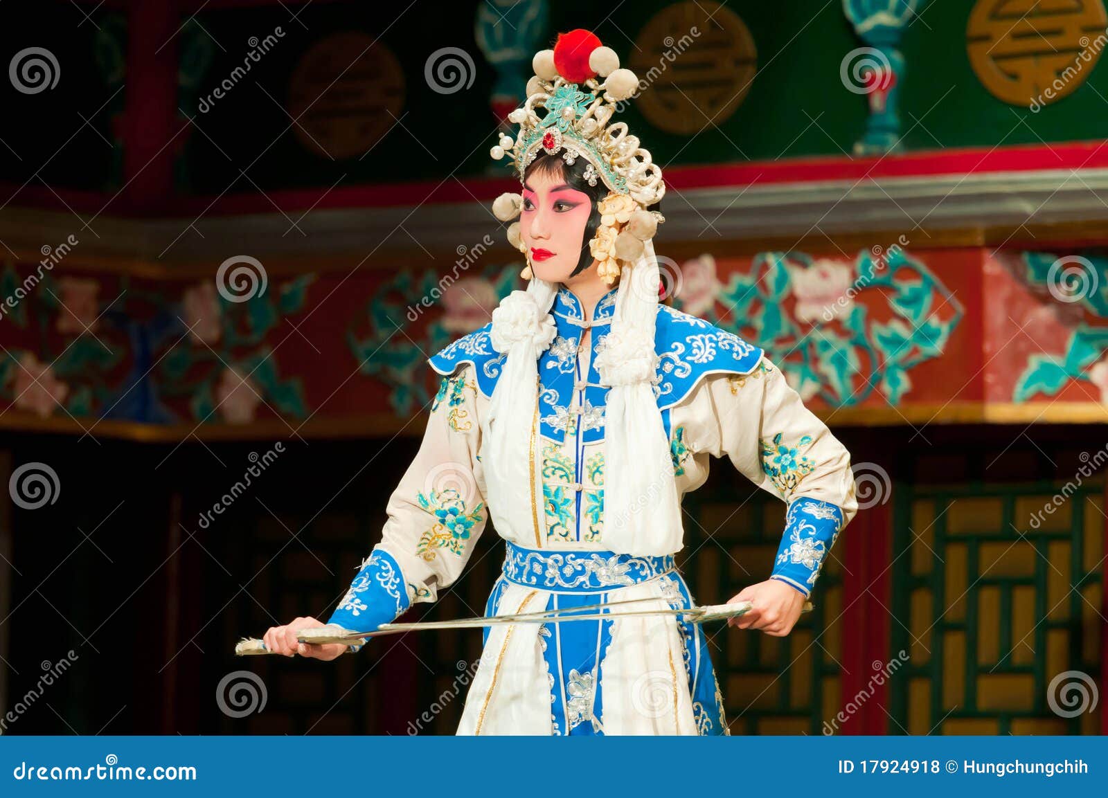 Actress of the Beijing Opera Troupe Editorial Stock Photo - Image of ...