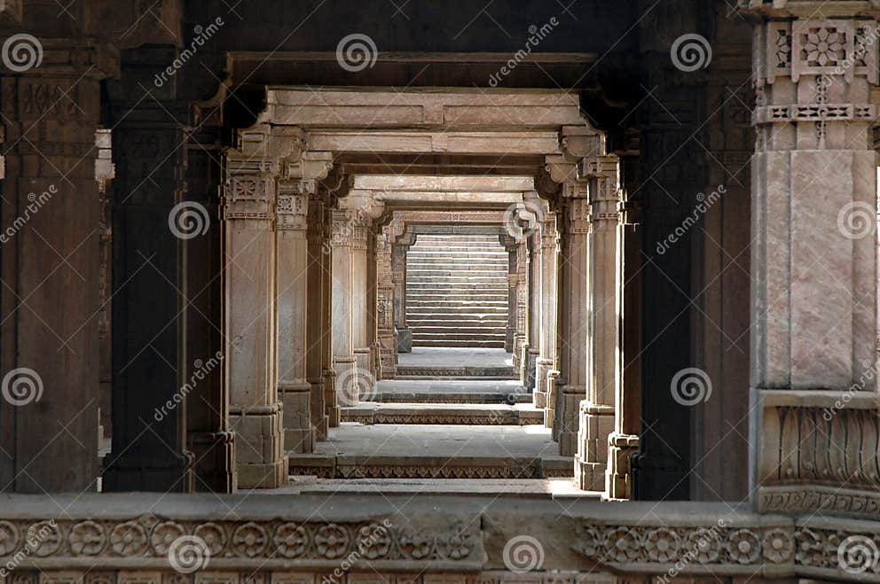 Adalaj Step Well-a Grand View Stock Image - Image of water, monument ...