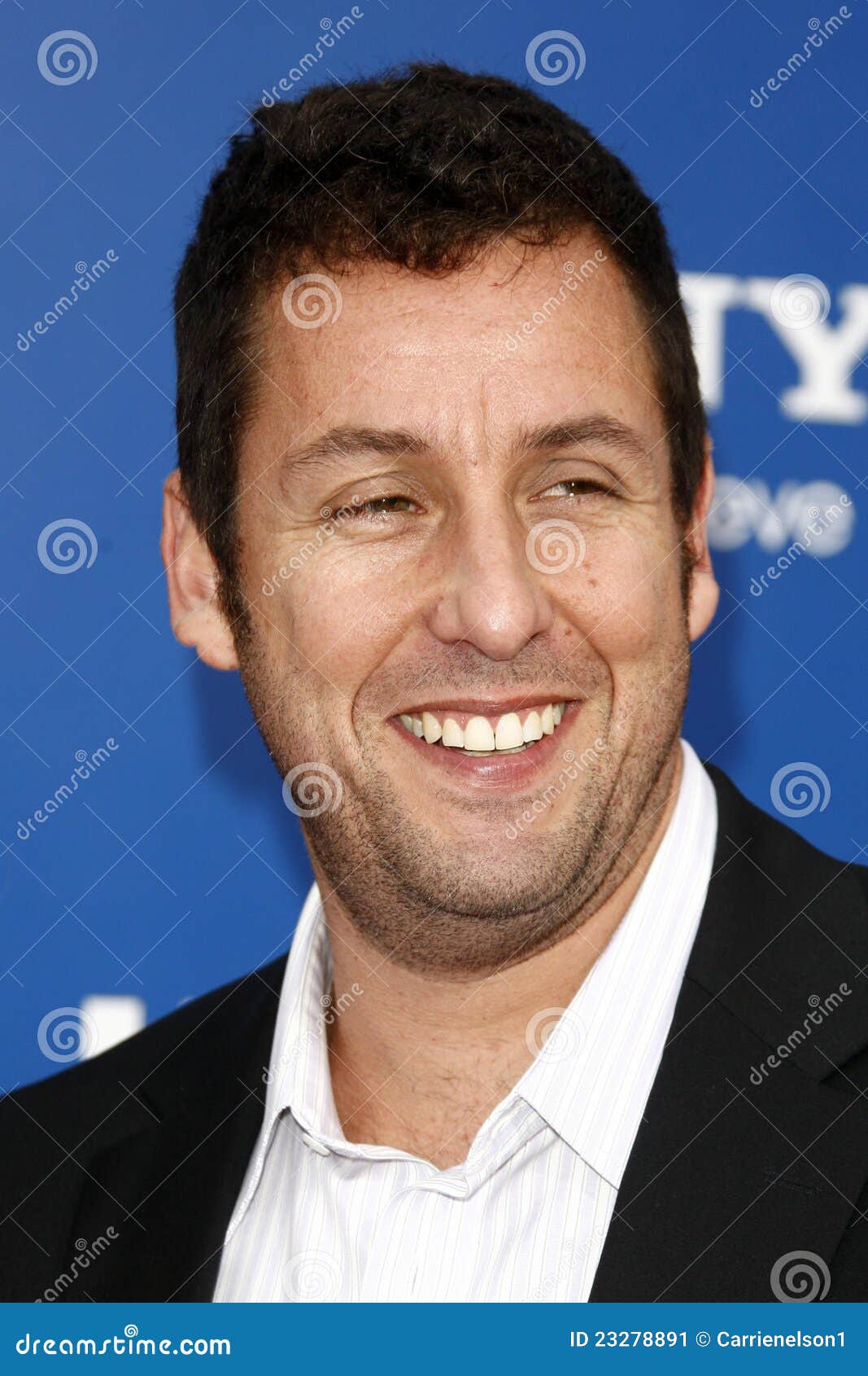 Adam Sandler foto editorial. Imagem de novembro, chega - 23278891