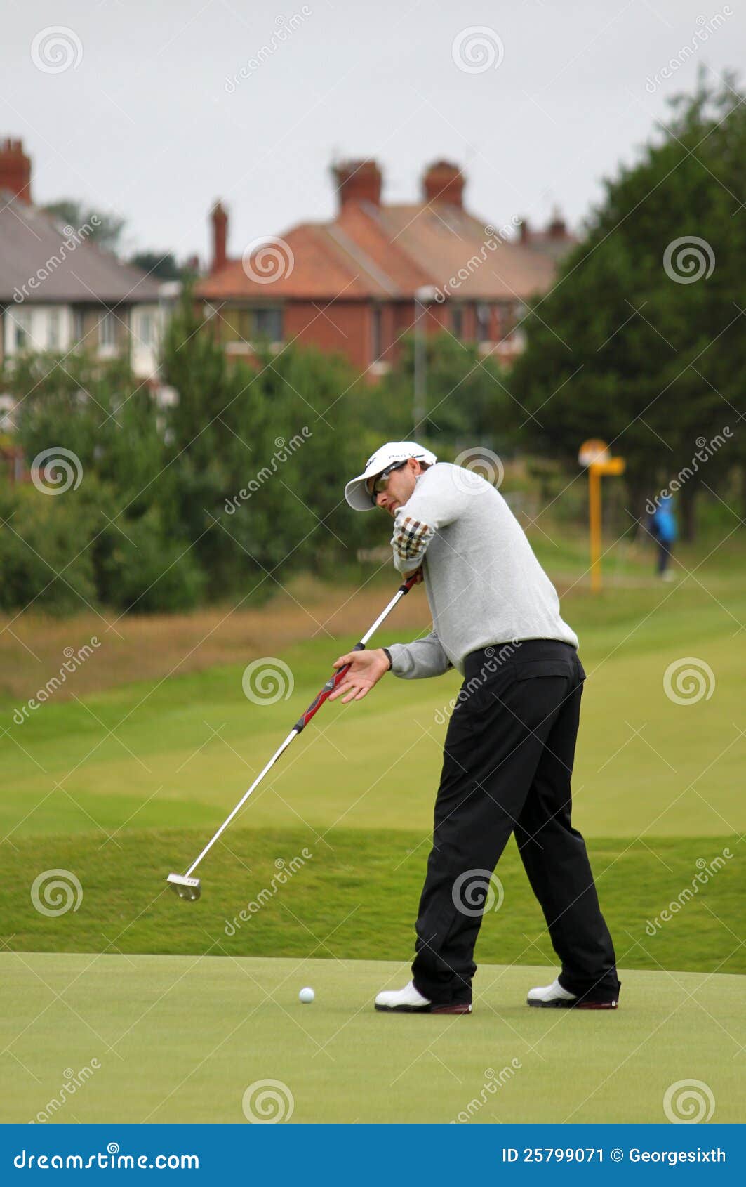 Adam Scott Putting Open Golf 2012 8th Green Editorial Photo - Image of ...