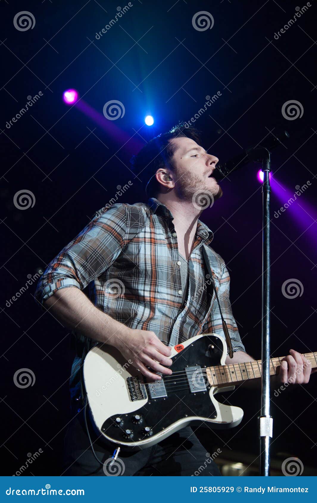 Adam Young editorial stock image. Image of noonan, entertainer - 25805929